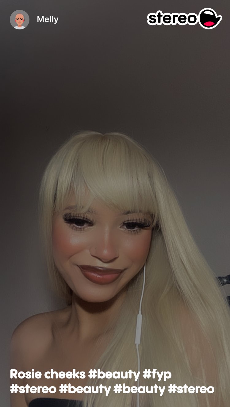 Rosie Cheeks's Instagram, Twitter & Facebook on IDCrawl